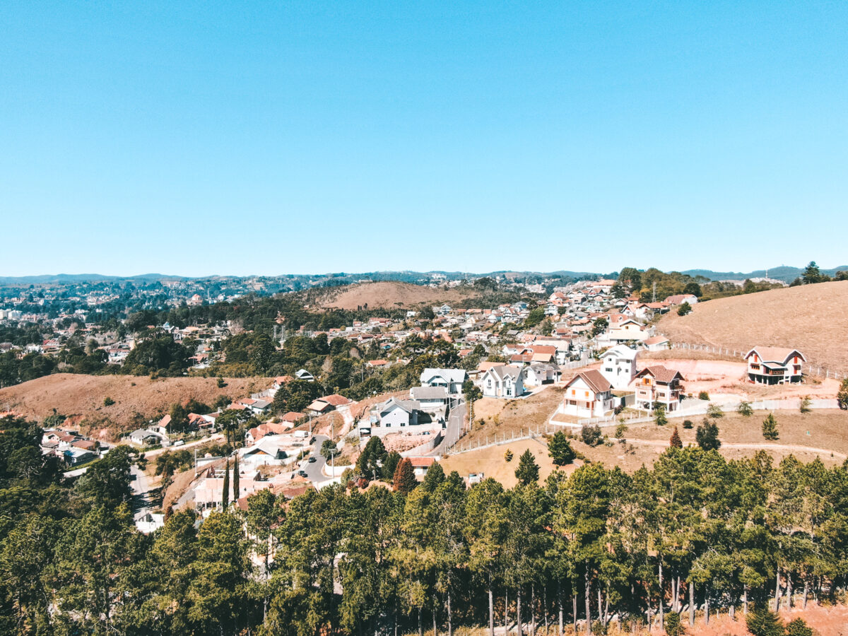 Hospede-se em um chalé em Campos do Jordão - Trip to Follow
